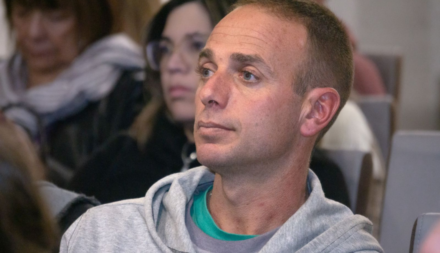 “Tener cloacas y agua potable, eso es darle dignidad a la gente ...